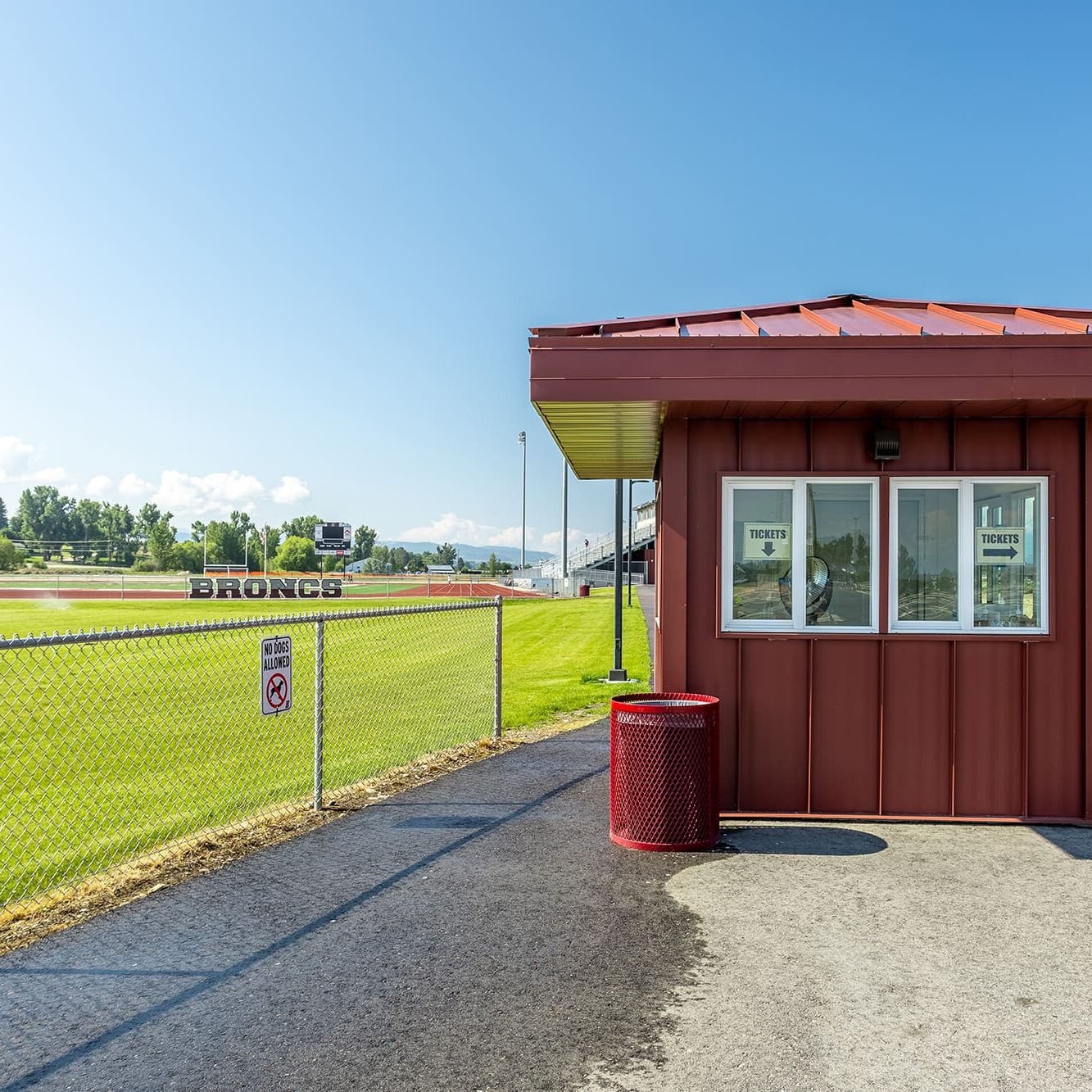 Hamilton School District #2 Multi-Sport Stadium Complex - Hulteng CCM, Inc.